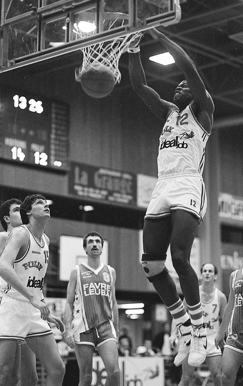 Mayombo en outre-Rhin — Liège&Basketball